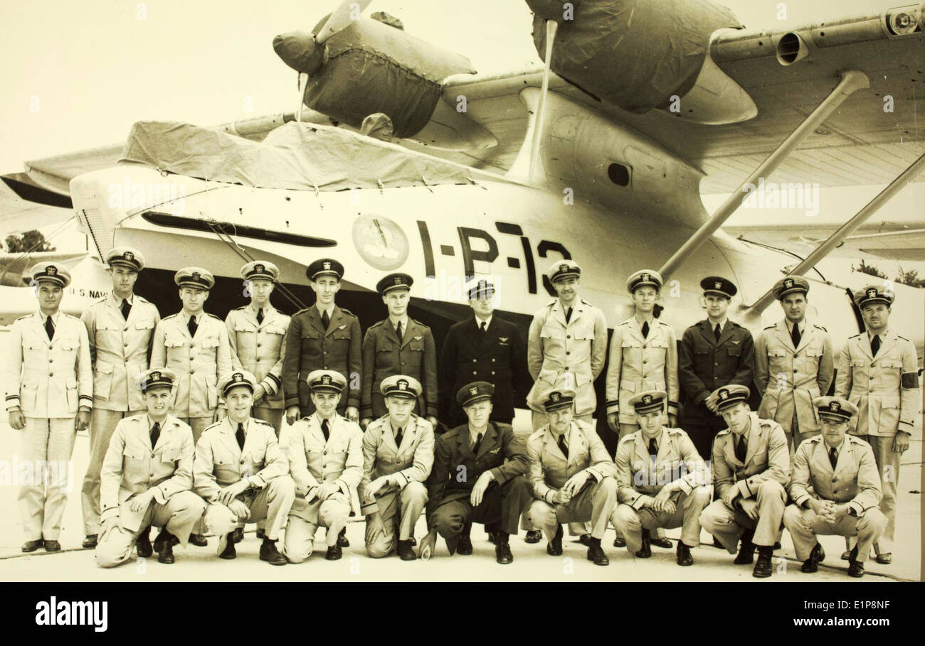 Us navy pby hi-res stock photography and images - Alamy