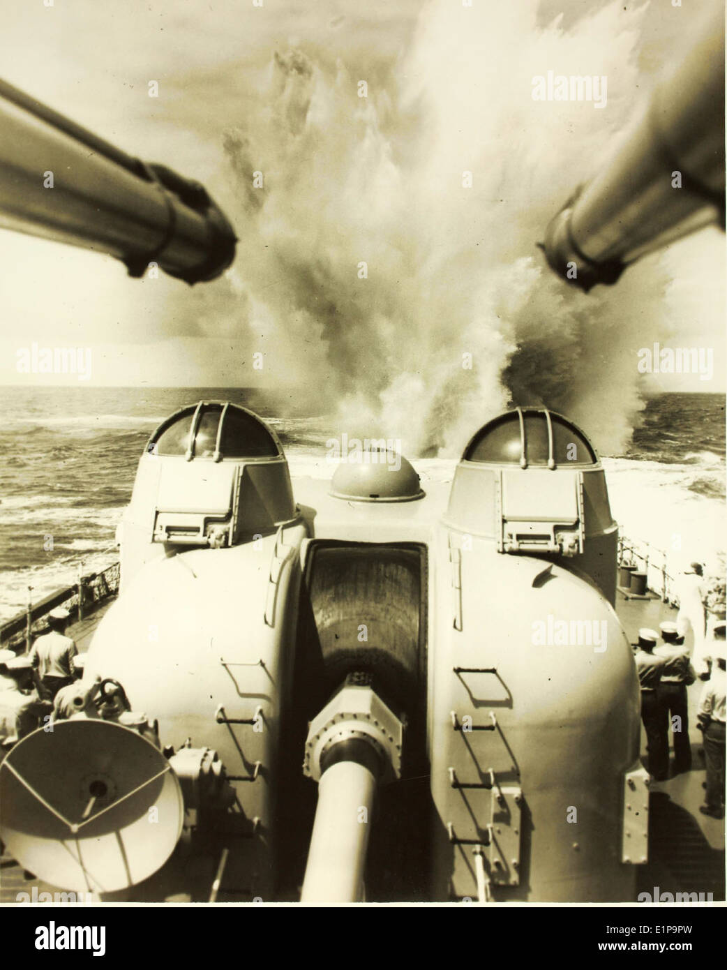 Submarine warfare hi-res stock photography and images - Alamy