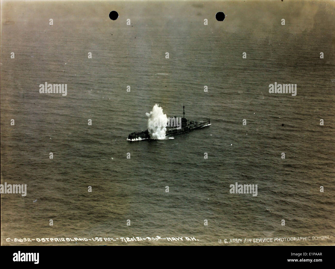 Aerialbombingtestsonships hi-res stock photography and images - Alamy