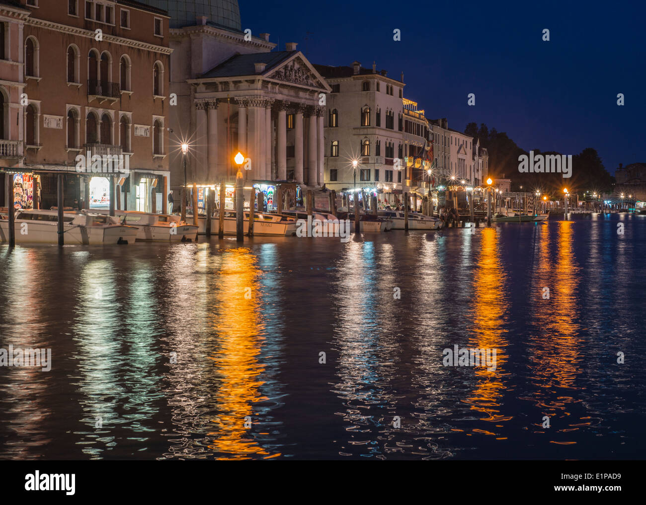 Venice grand canal night hi-res stock photography and images - Alamy