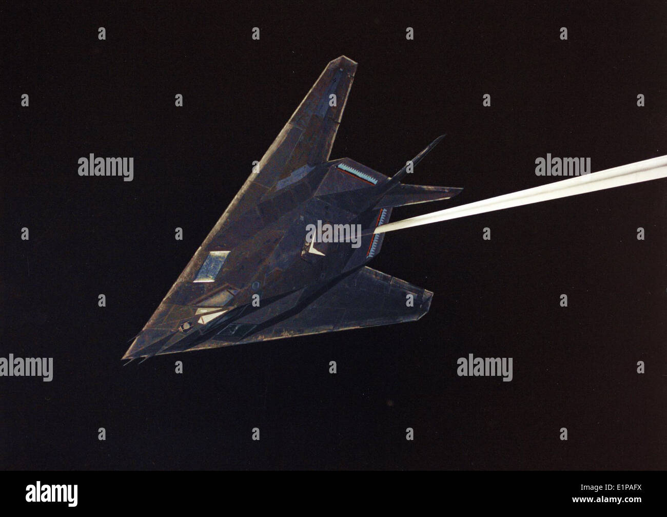 F117 hi-res stock photography and images - Alamy