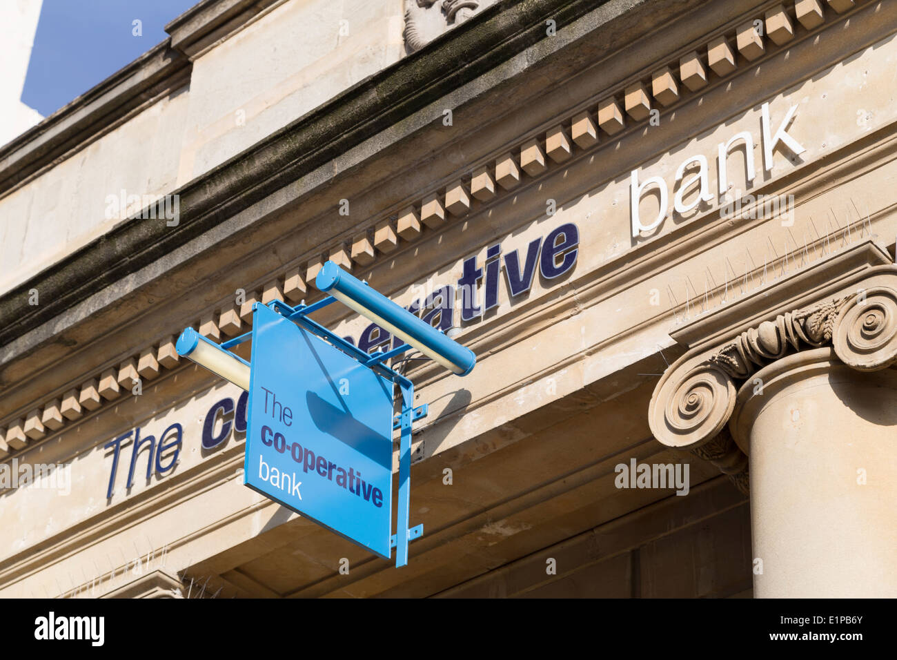 High street sign for co op hi-res stock photography and images - Alamy