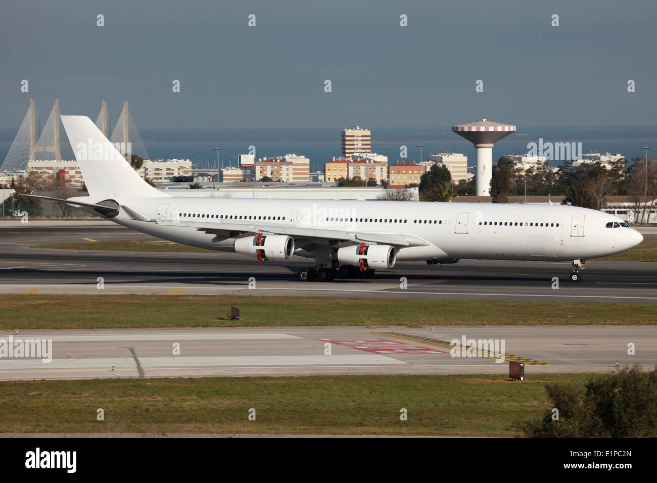 An aircraft has just landed at an airport Stock Photo - Alamy