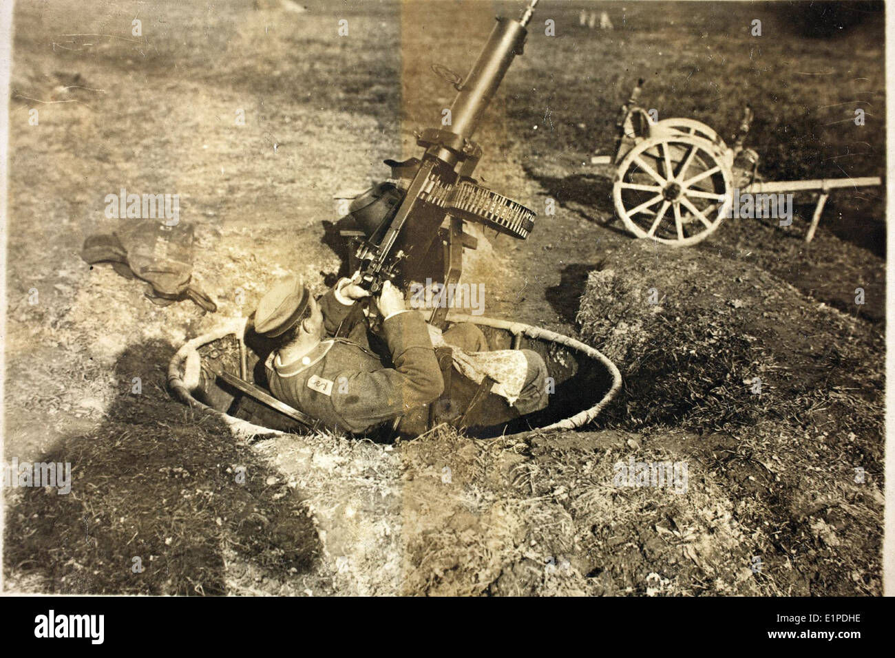 Machine gun world war one hi-res stock photography and images - Alamy