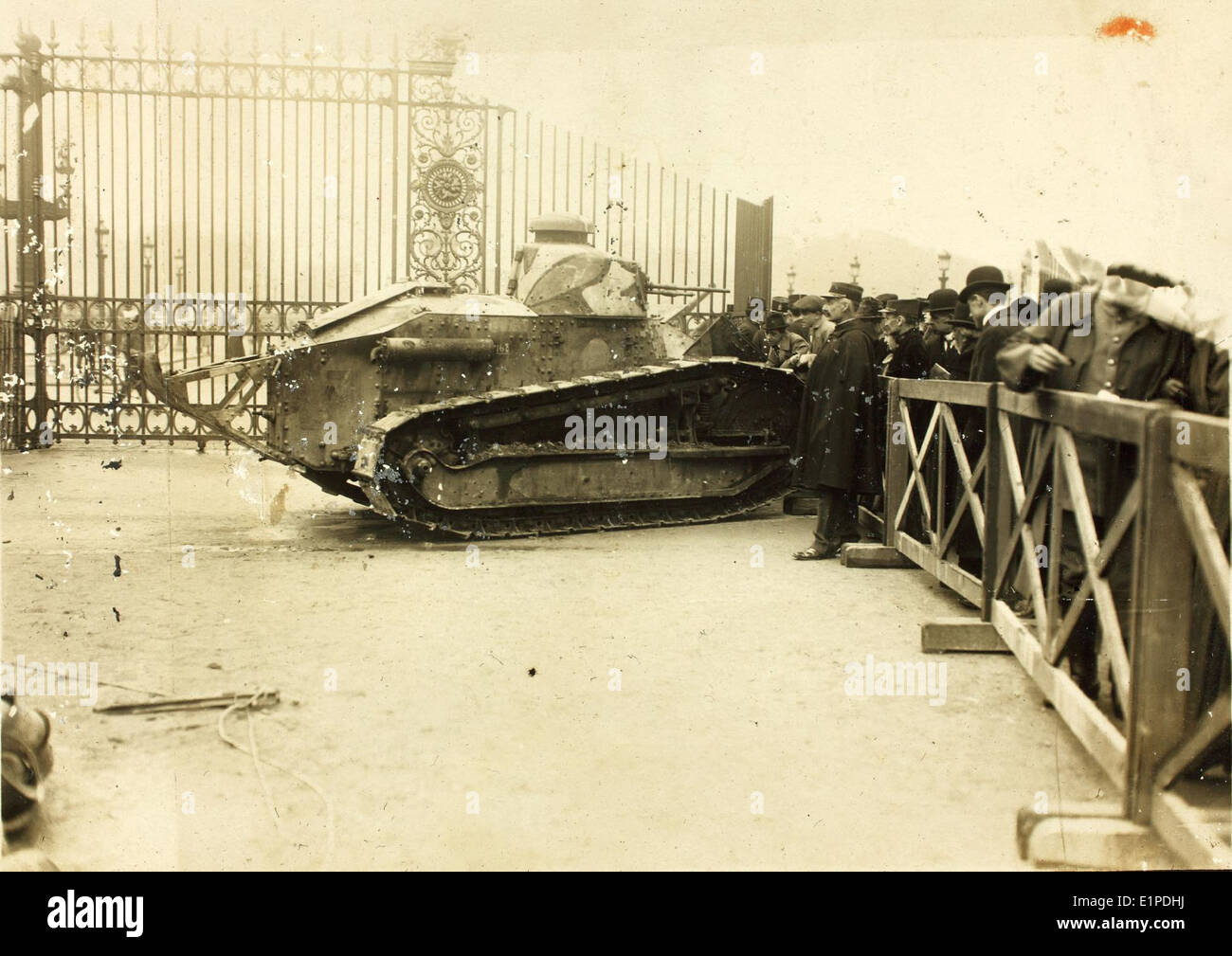 The Renault tank was a key innovation in military technology during ...