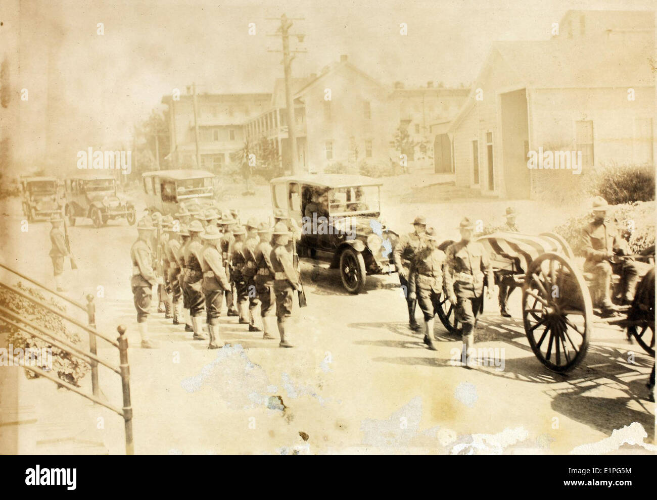 A visual overview of World War One (1914-1918), focusing on the combat ...