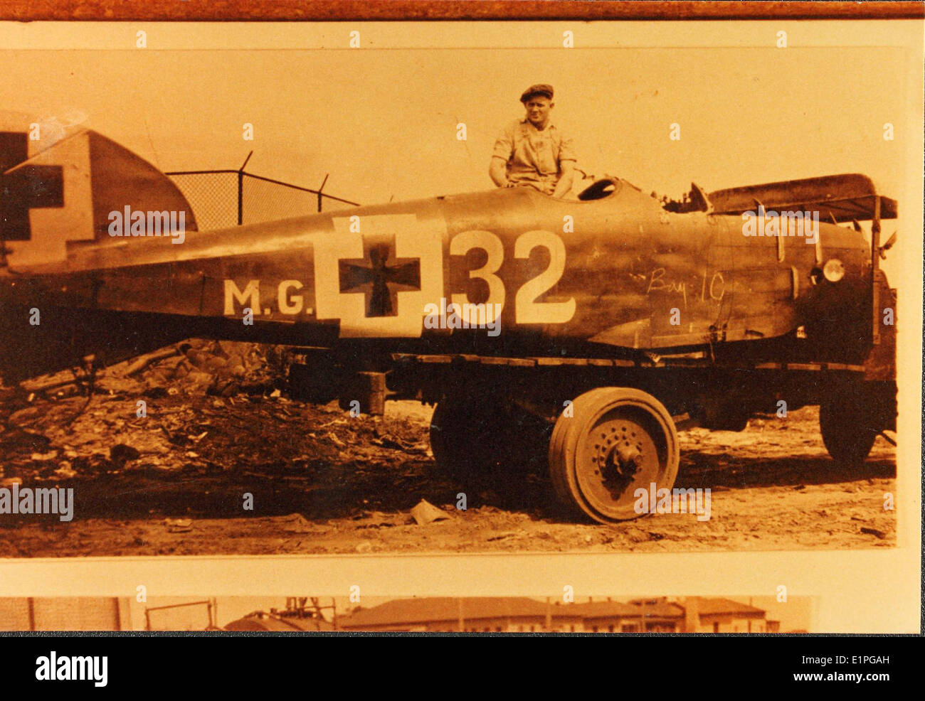 This image commemorates aircraft crashes during World War I (1914-1918 ...