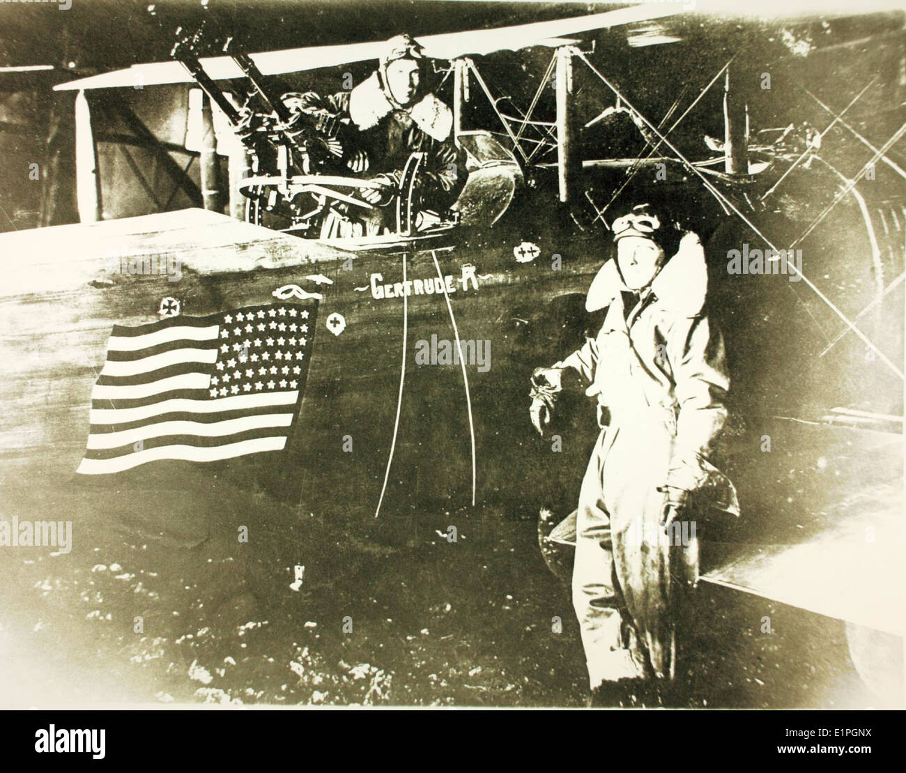 Lewis aircraft machine guns hi-res stock photography and images - Alamy