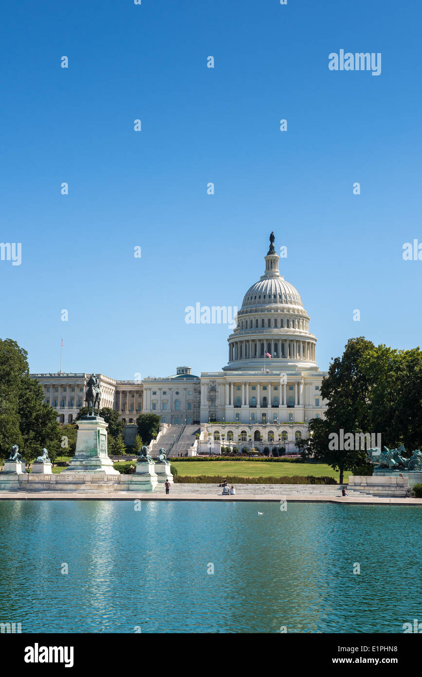 U s capitol capitol reflecting pool hi-res stock photography and images ...