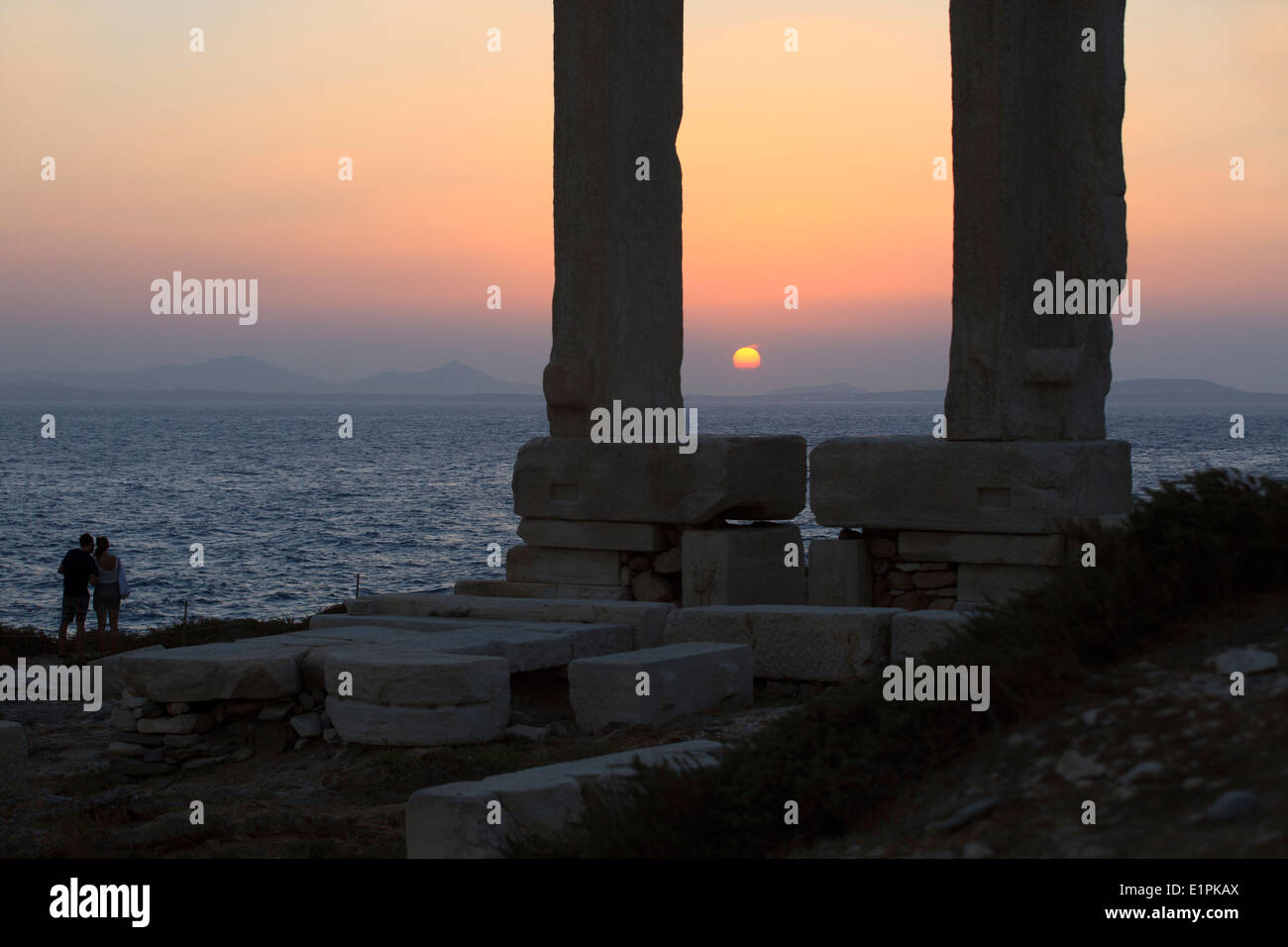 Gate of the temple of Apollo, Portara, Naxos Town, Naxos, Cyclades ...