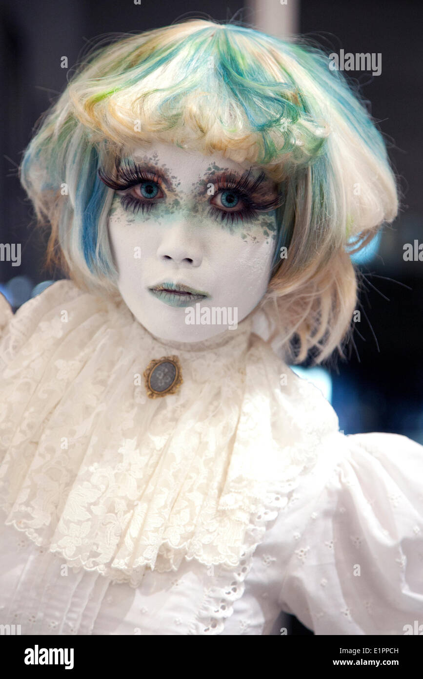 Tokyo, Japan - The Shiro-nuri artist Minori appears at the group art ...