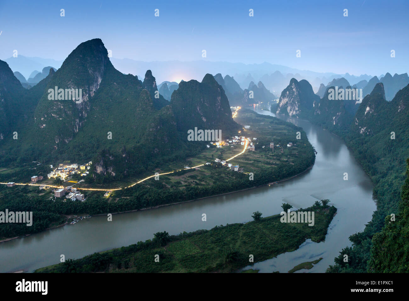 Karst mountain landscape on the Li River in Xingping, Guangxi Province ...