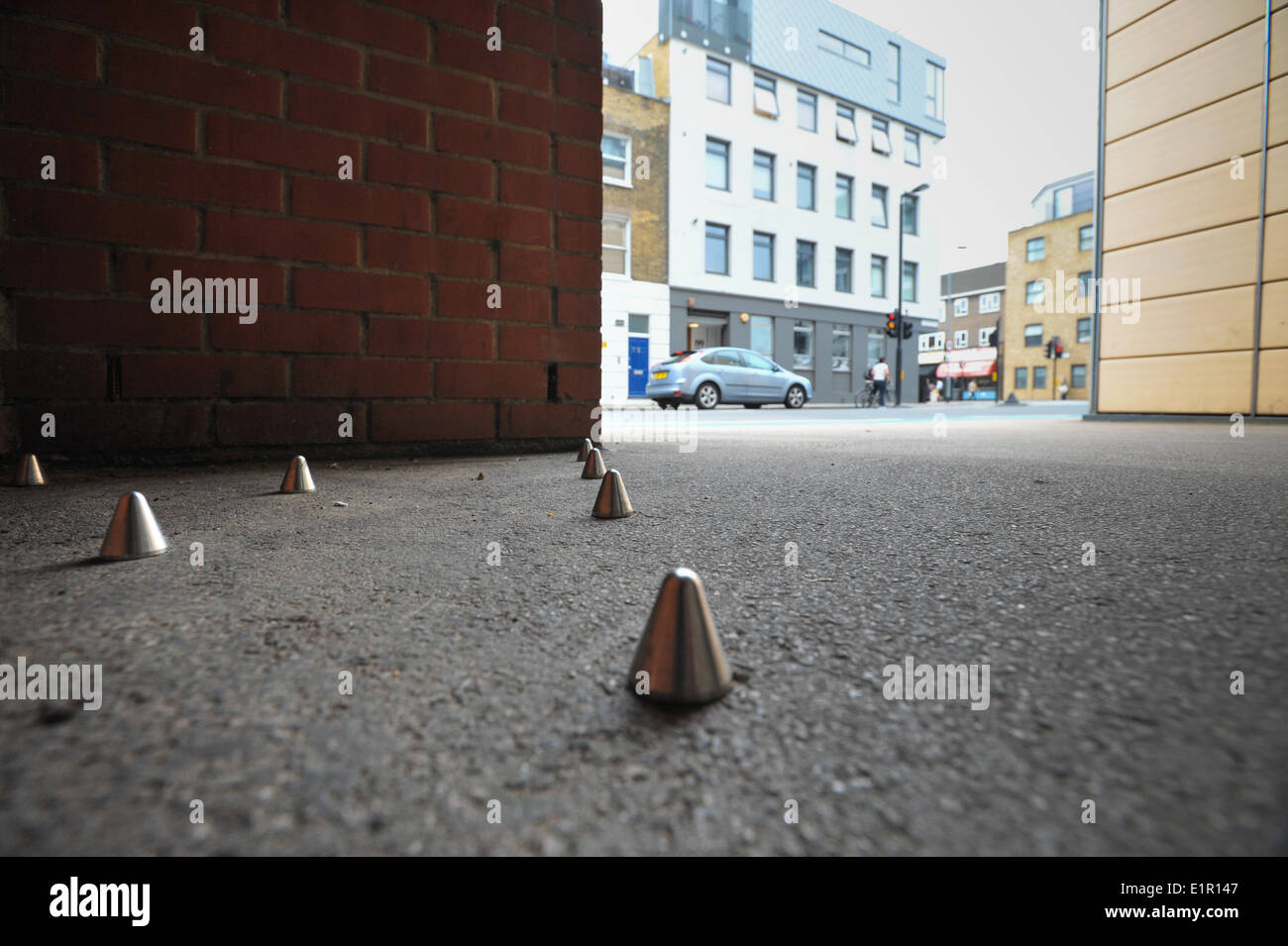 Southwark Bridge Road, London, UK. 9th June 2014. Spikes placed in the ...
