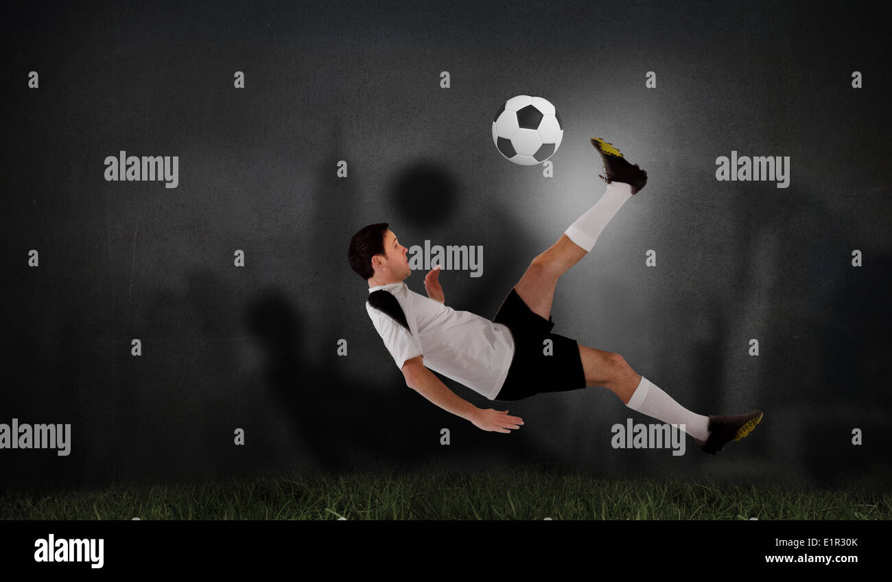 White football player hi-res stock photography and images - Alamy