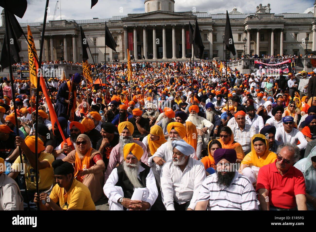 London, UK. 8th June, 2014. Thousands of Sikhs gather in Hyde park ...