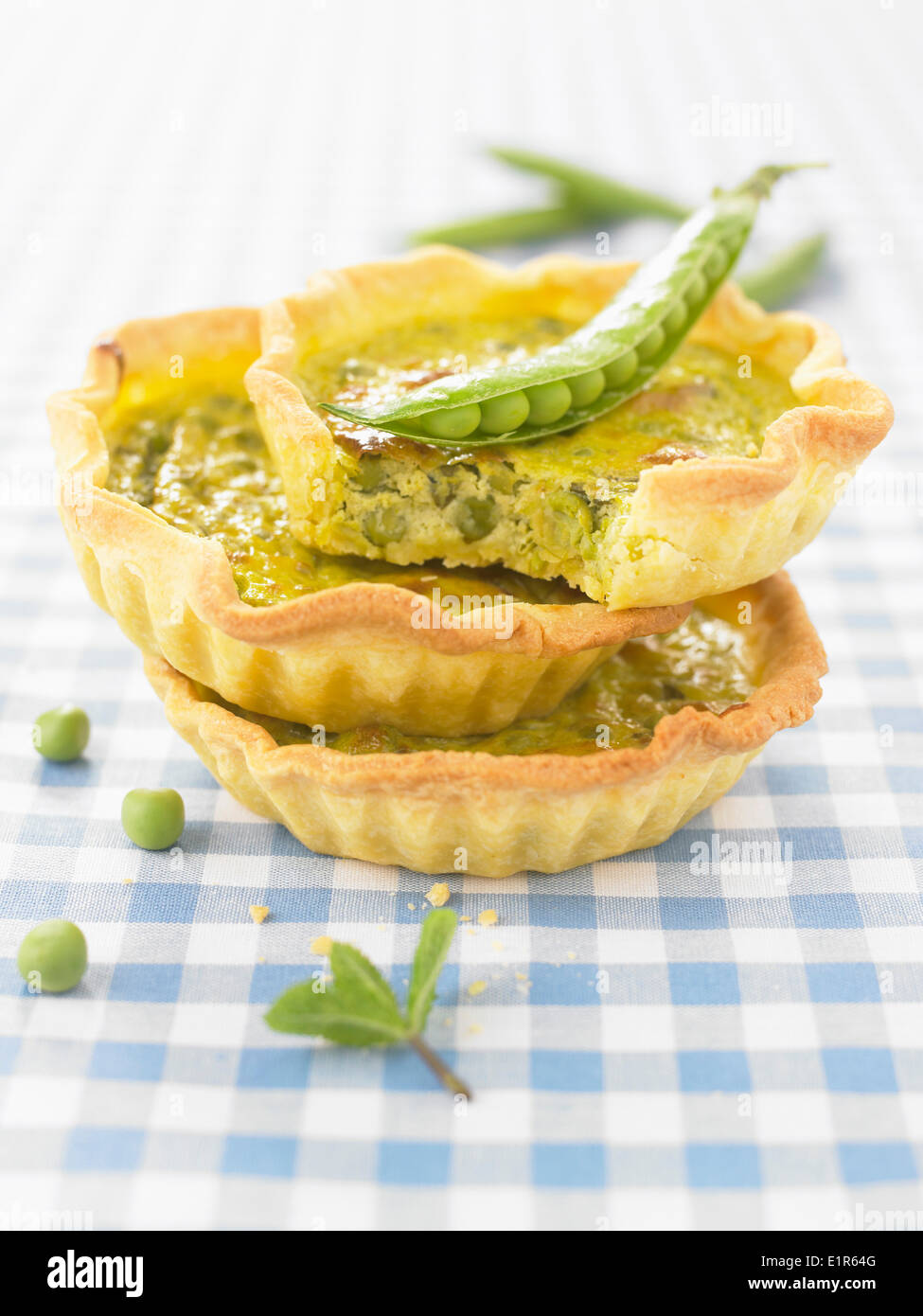 Vegetable savoury tartlet hi-res stock photography and images - Alamy