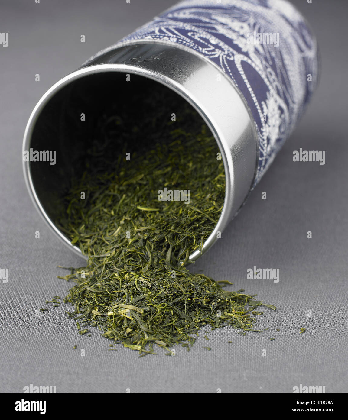 Tea can hi-res stock photography and images - Alamy