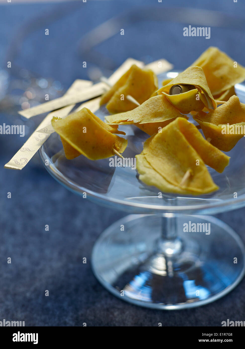 Fortune cookies cooking hi-res stock photography and images - Alamy
