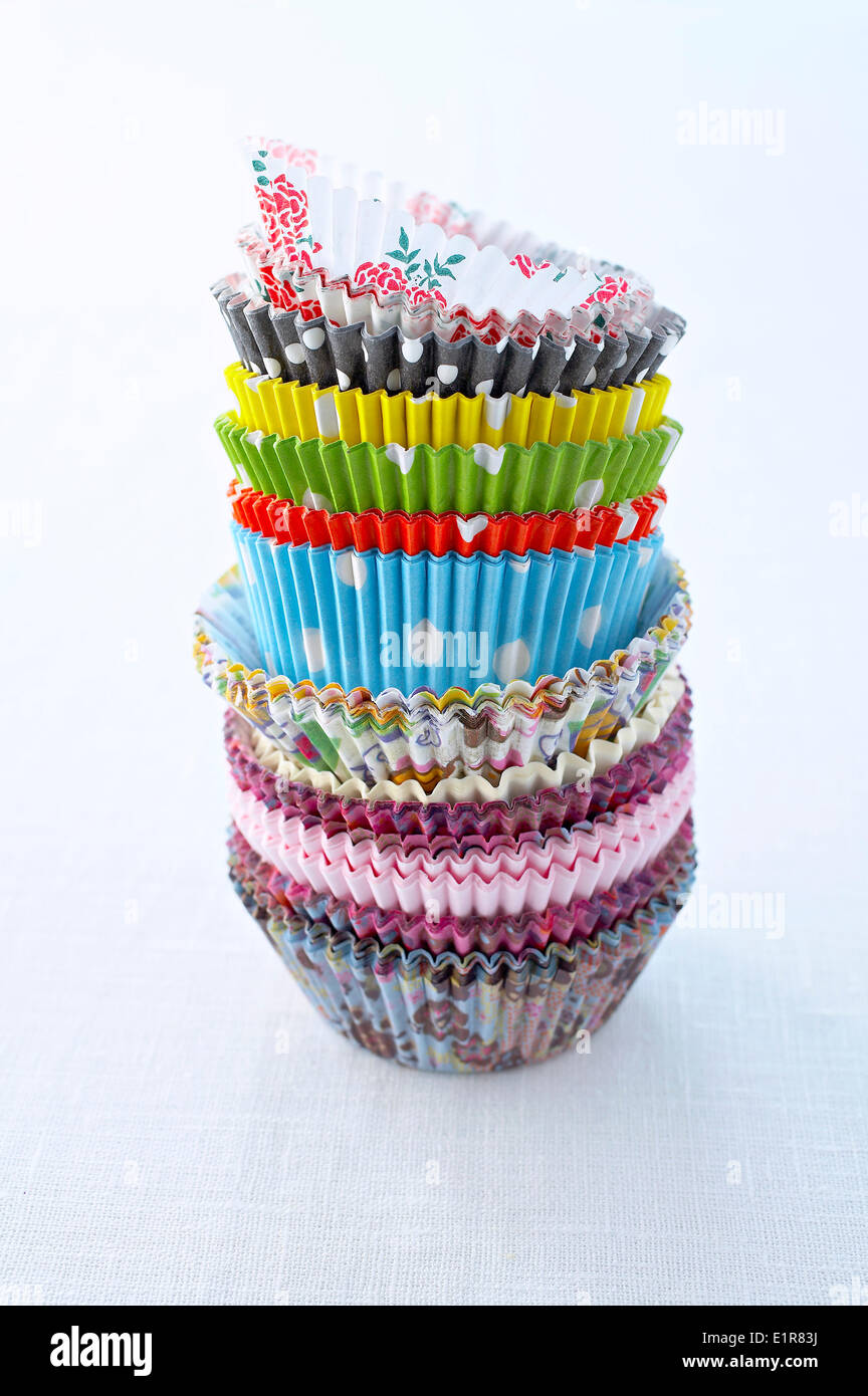 Stack of paper hi-res stock photography and images - Alamy