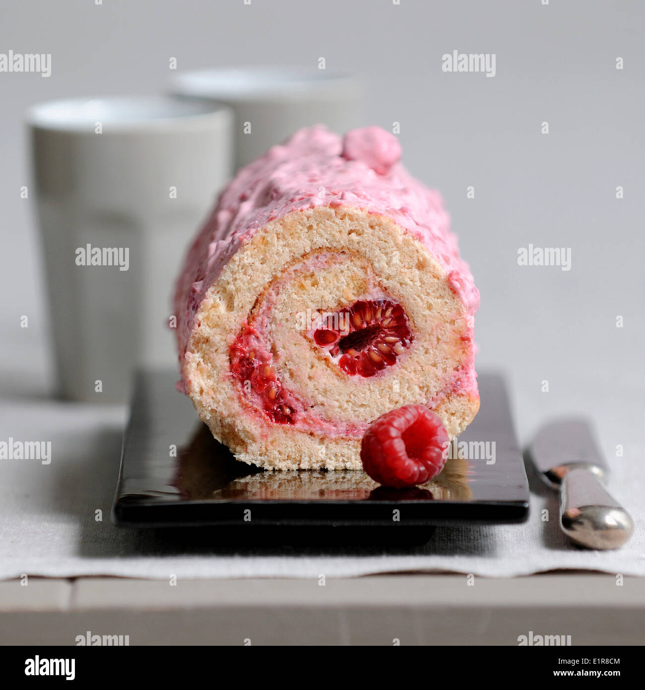 Rolled cake hi-res stock photography and images - Alamy