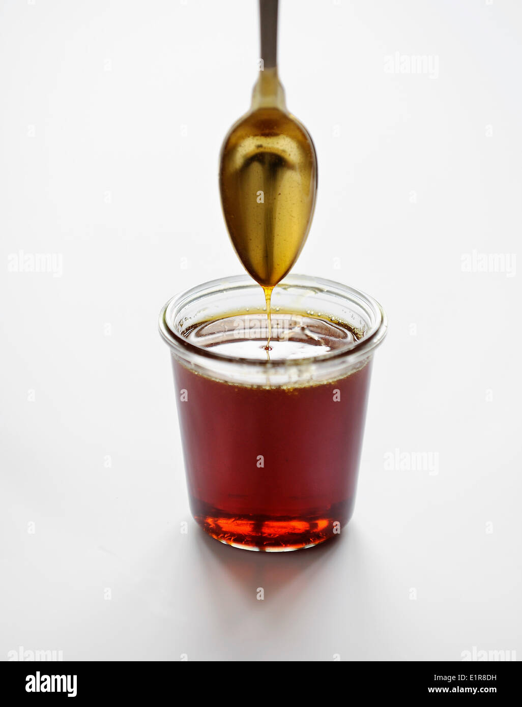 Caramel liquid hi-res stock photography and images - Alamy