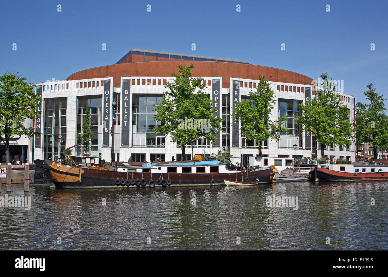 National opera ballet house hi-res stock photography and images - Alamy