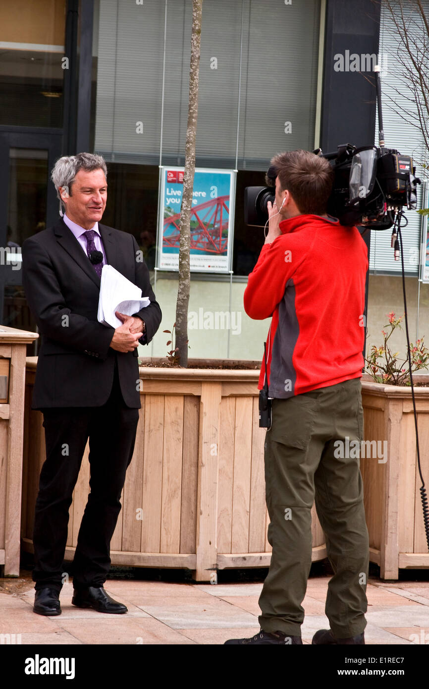Scottish television presenter hi-res stock photography and images - Alamy