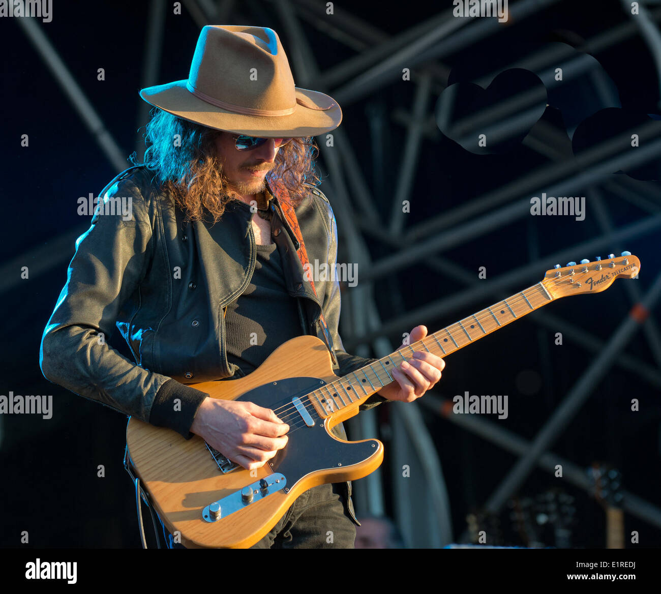 Razorlight live hi-res stock photography and images - Alamy