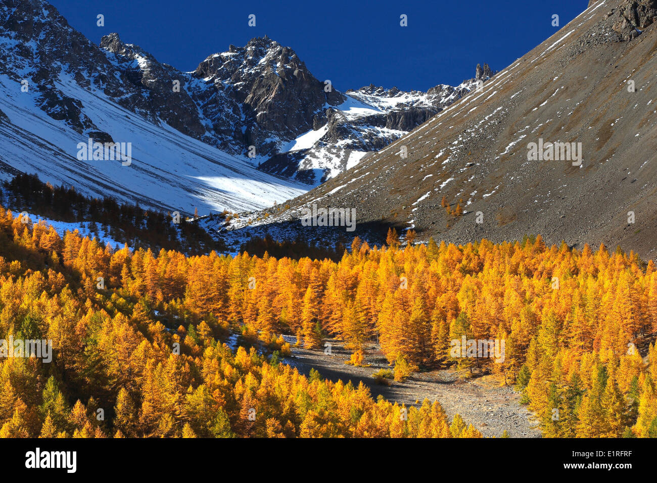 Col barre hi-res stock photography and images - Alamy