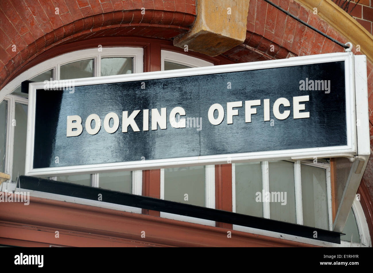 Booking Office sign in the Foyer of Moor Street Railway Station ...