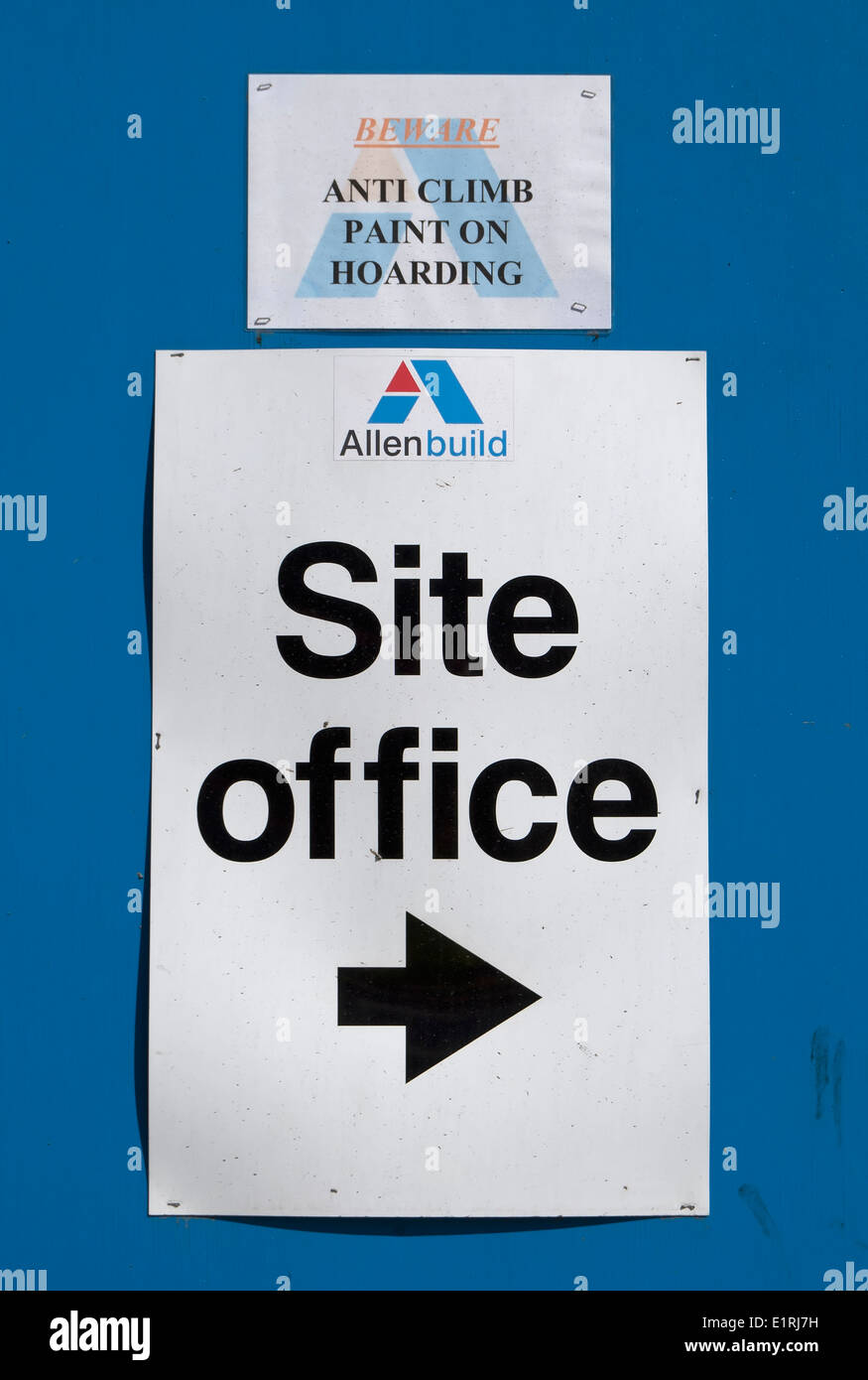 Temporary construction site office hi-res stock photography and images ...