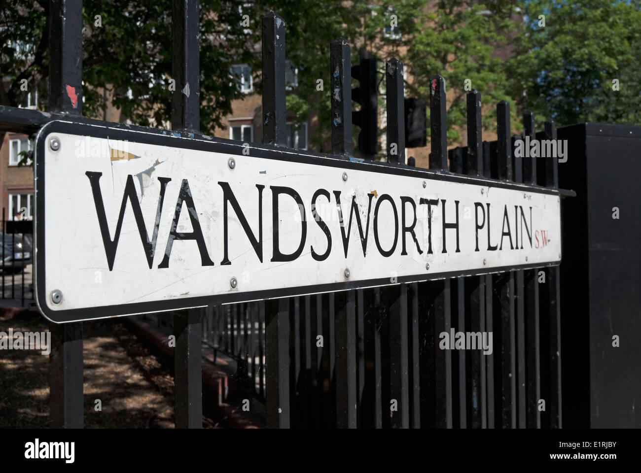 Wandsworth london street hi-res stock photography and images - Alamy