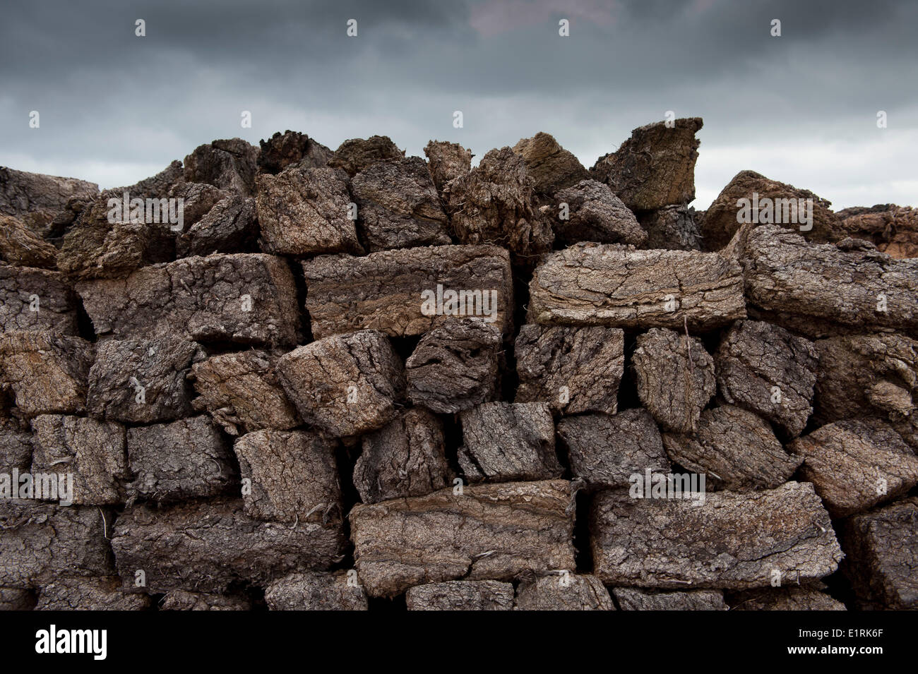 Turf blocks hi-res stock photography and images - Alamy