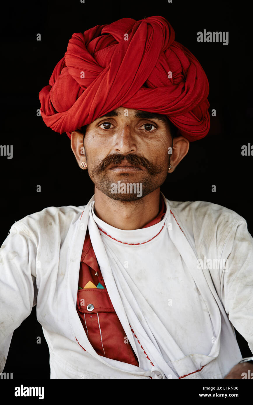 India, Rajasthan, Meda village around Jodhpur, Rabari ethnic group ...