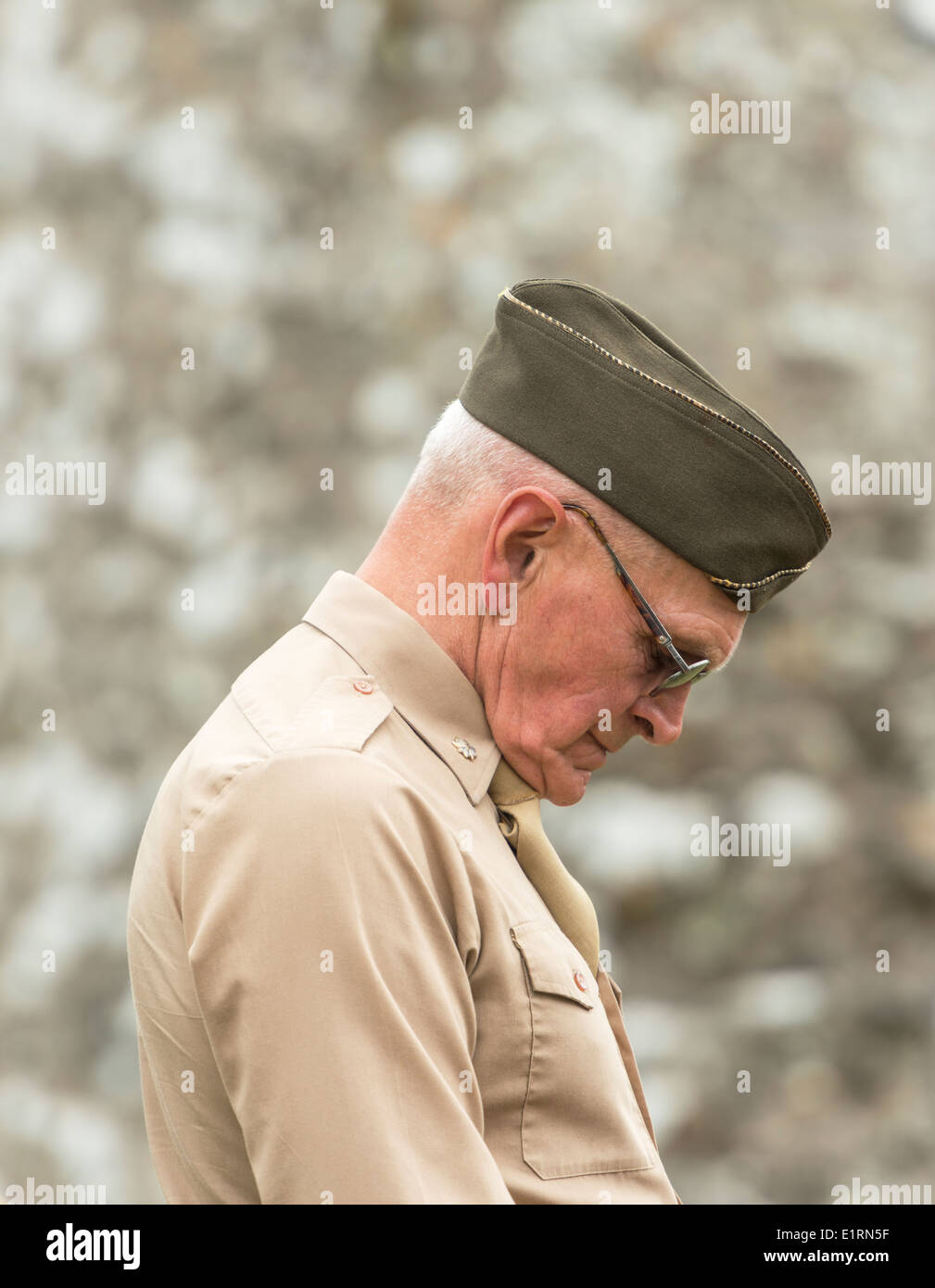 Serviceman hi-res stock photography and images - Alamy