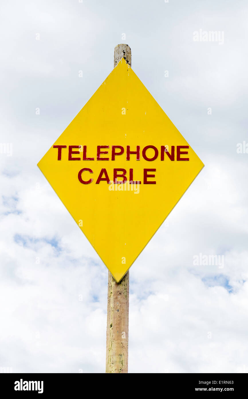 Cable warning sign hi-res stock photography and images - Alamy