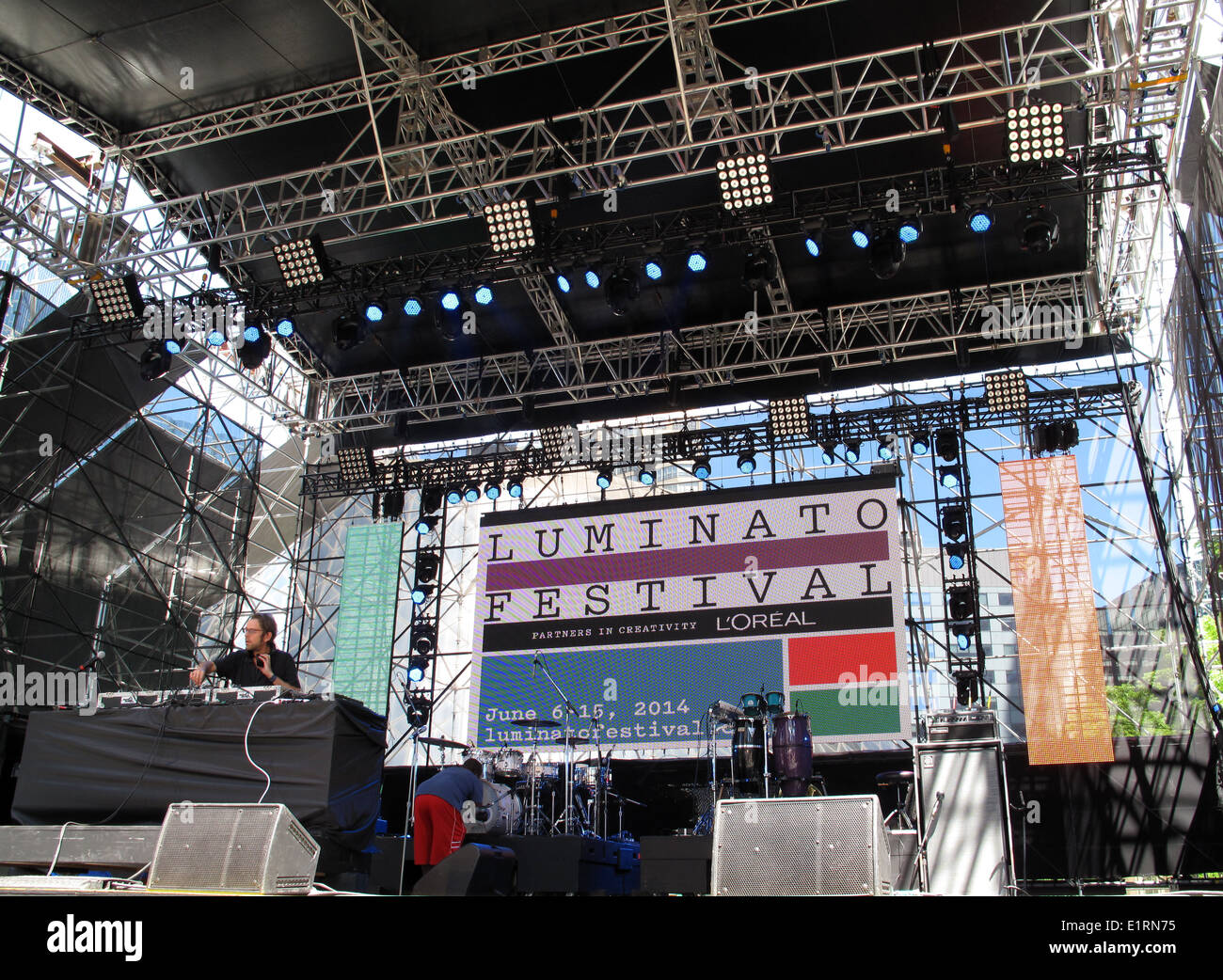 Luminato stage hi-res stock photography and images - Alamy