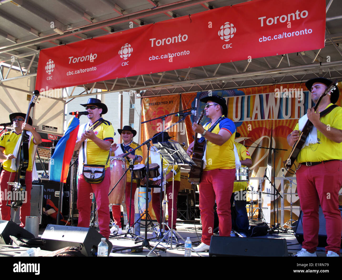 Toronto street festival hi-res stock photography and images - Alamy