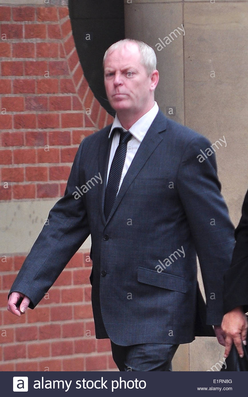 Darts Player Stock Photos & Darts Player Stock Images - Alamy