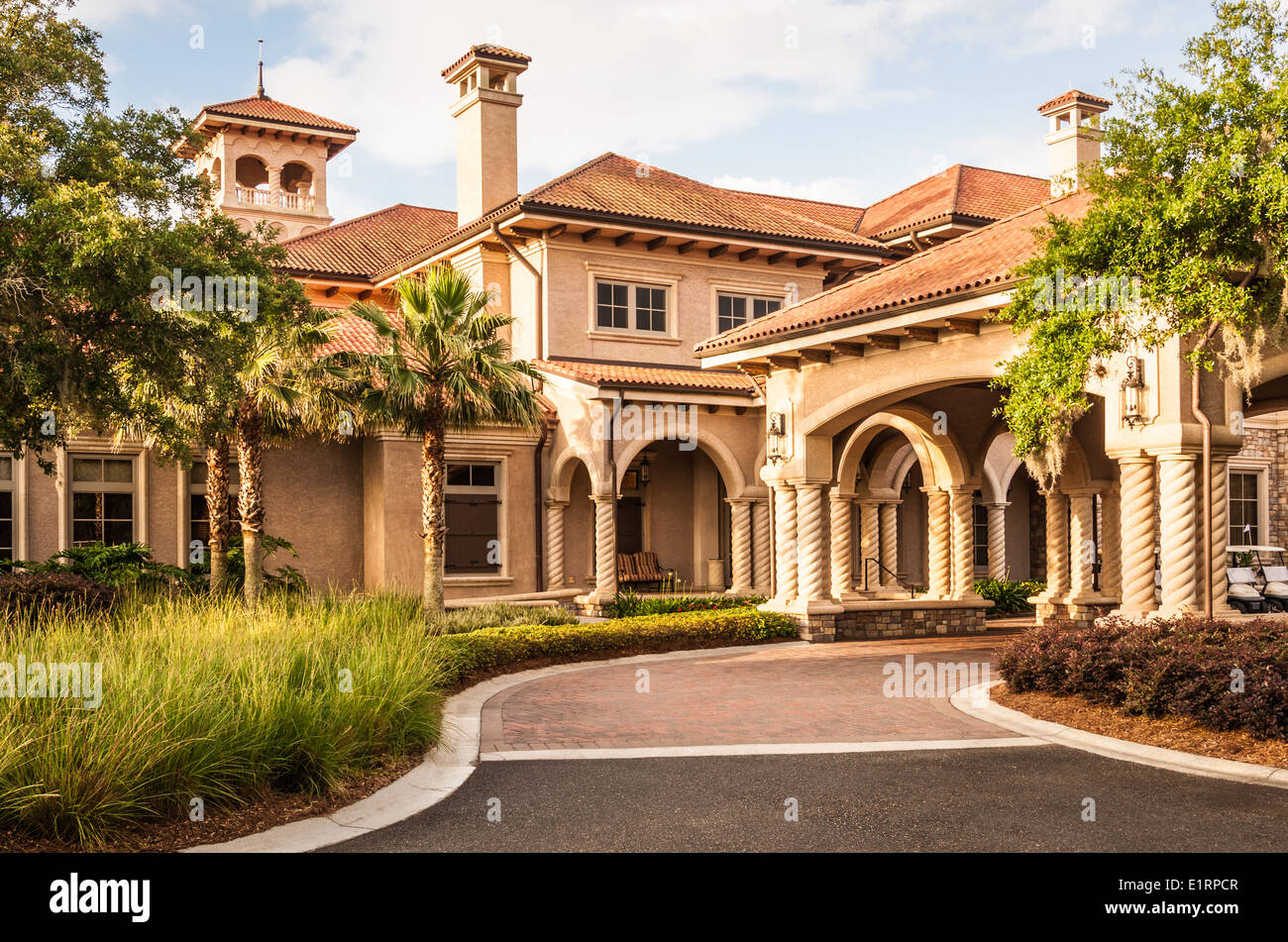 Golf clubhouse entrance with players High Resolution Stock Photography ...