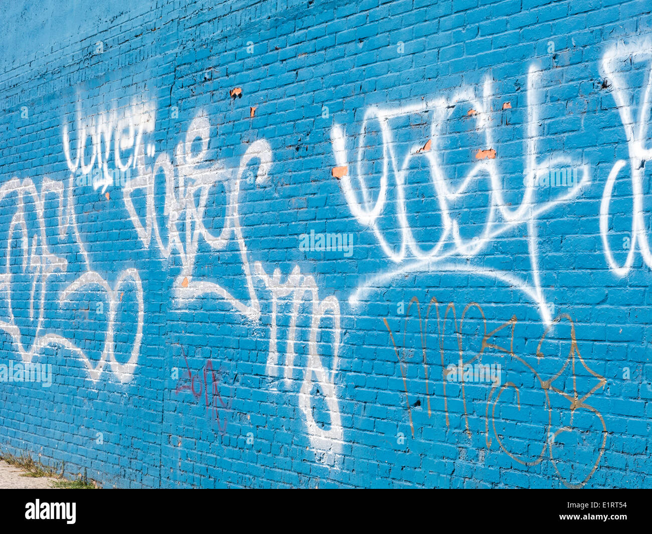Hate word graffiti hi-res stock photography and images - Alamy
