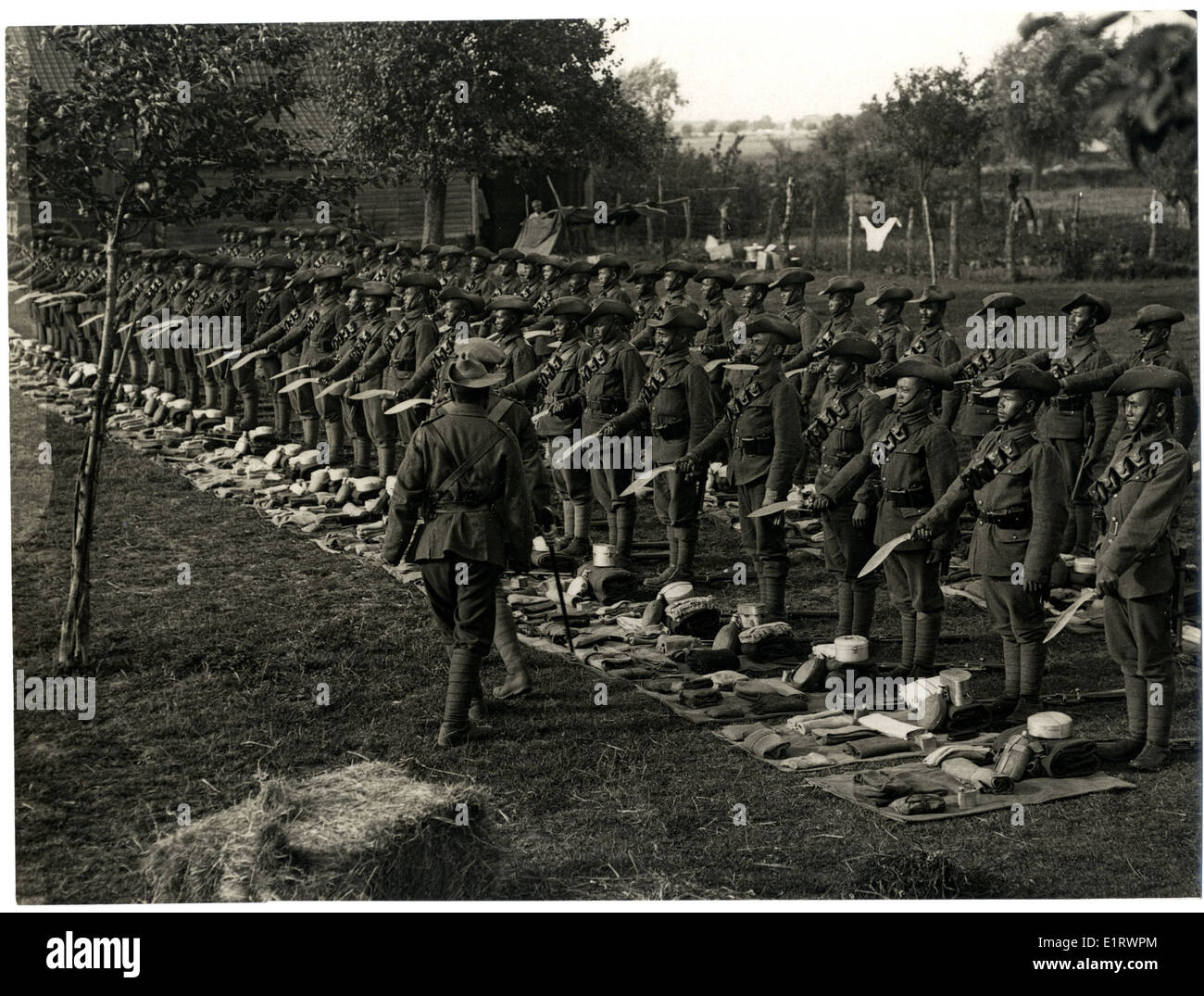 1 4th gurkhas at kit inspection in le sart hi-res stock photography and ...