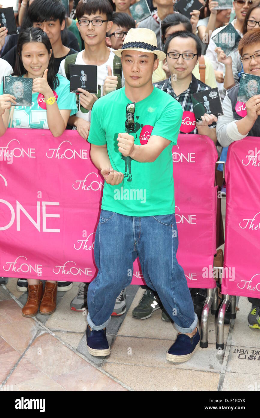 Hong Kong, China. 8th June, 2014. Singer Eason Chan promotes his new ...