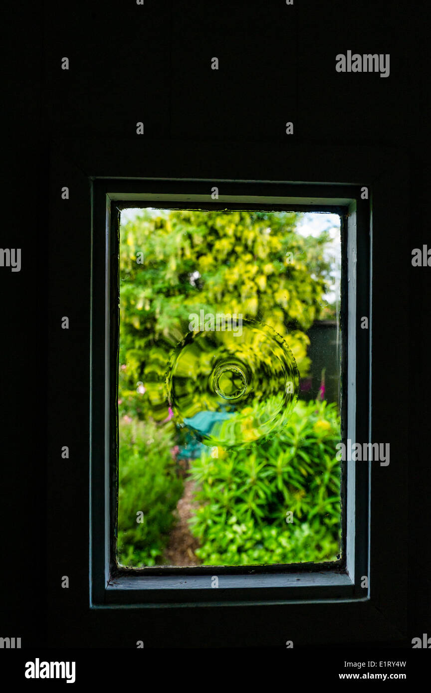 Green shrubs trees hi-res stock photography and images - Alamy