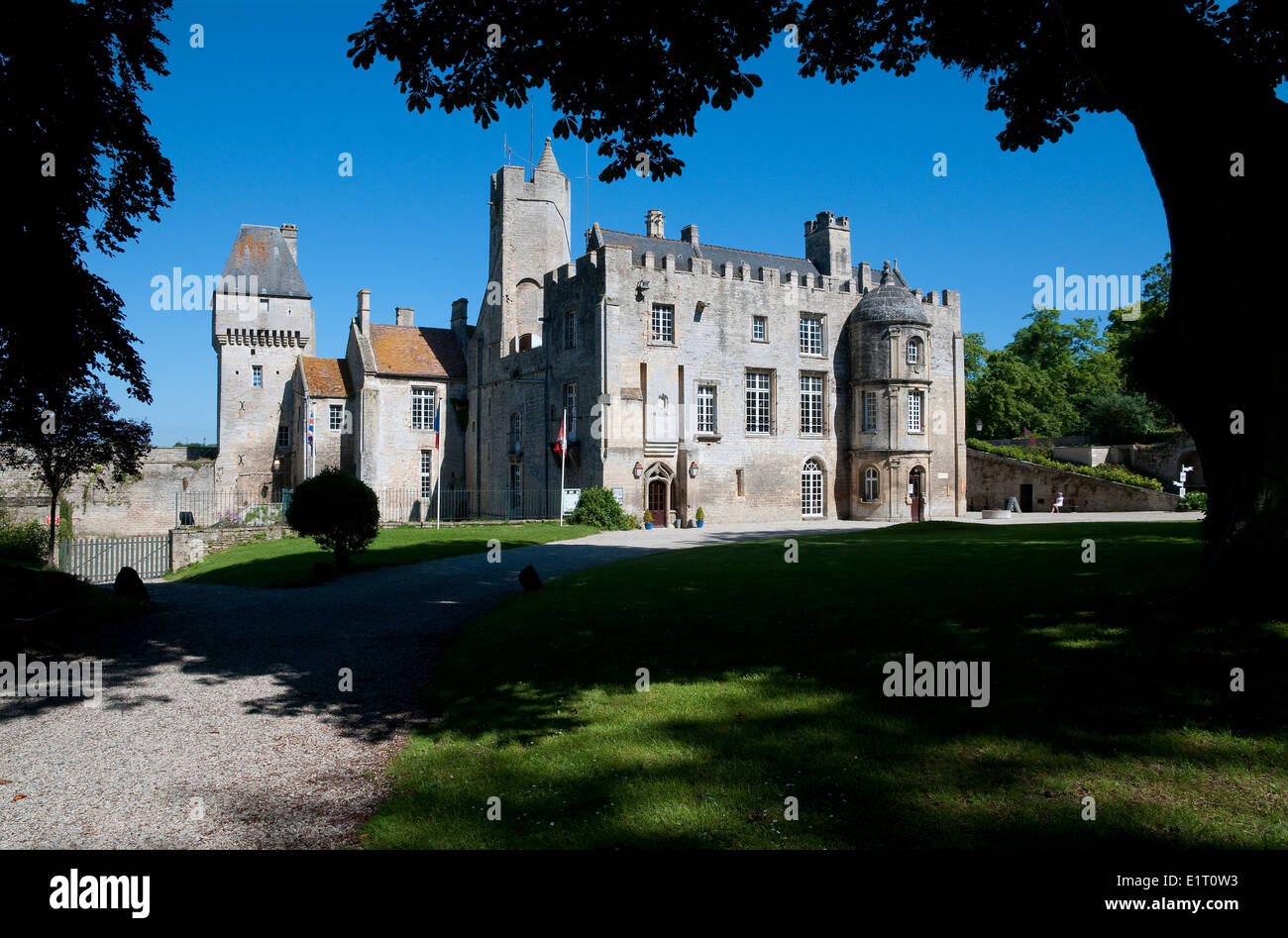 Creully chateau hi-res stock photography and images - Alamy
