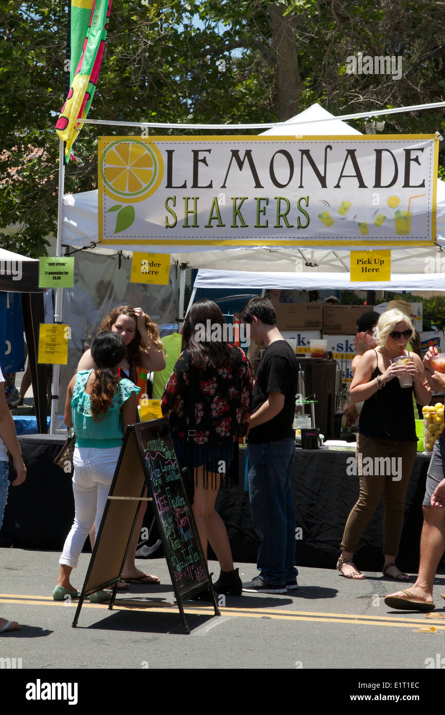 Lemonade stand on a hot summers day at a street fair in Tustin Southern ...