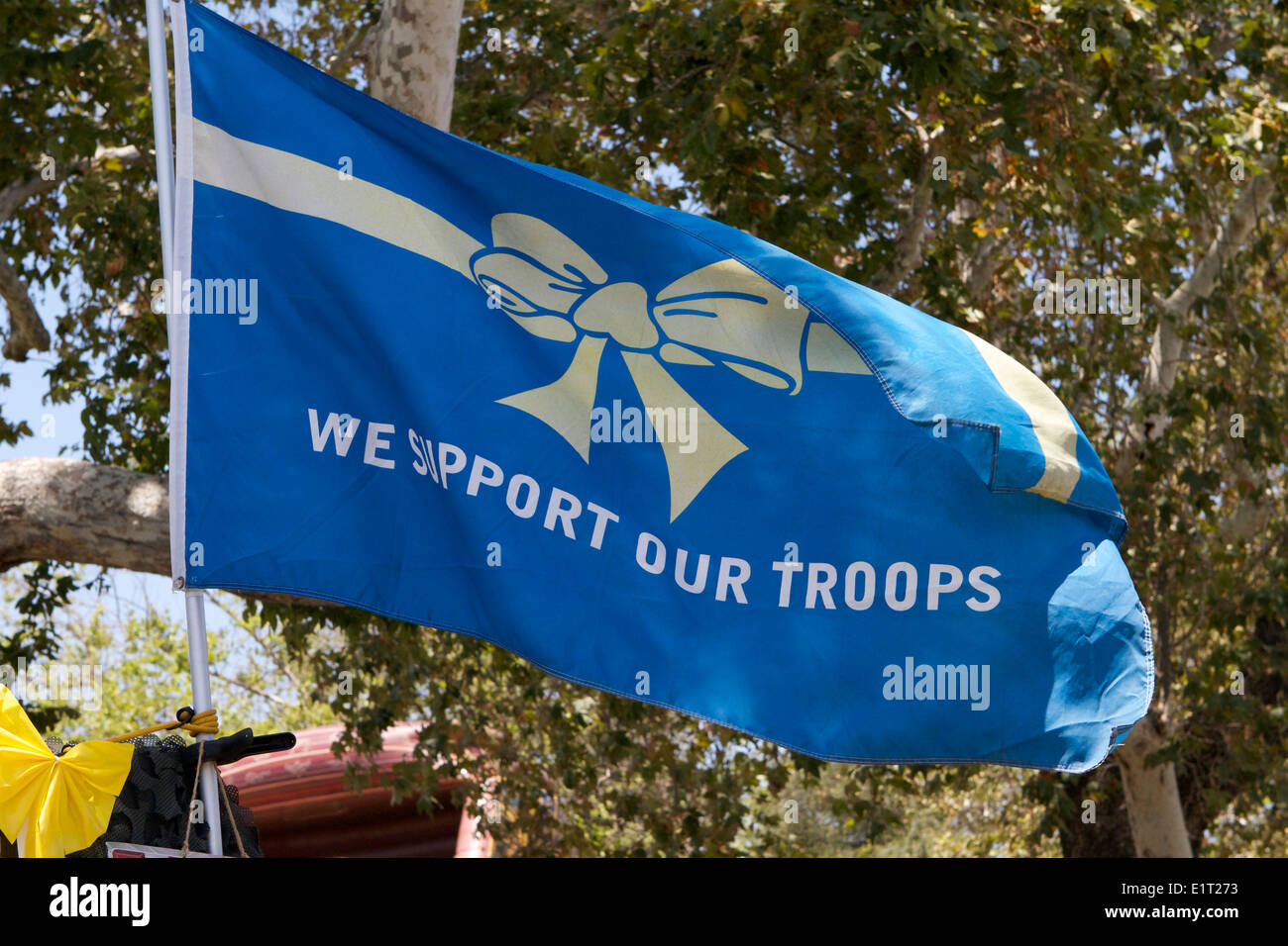 American military servicemen hi-res stock photography and images - Alamy