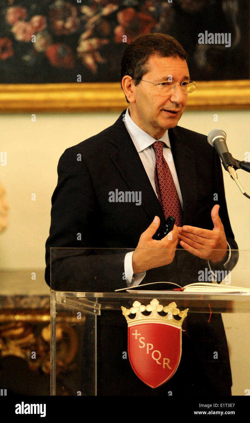 Mayor of rome hi-res stock photography and images - Alamy