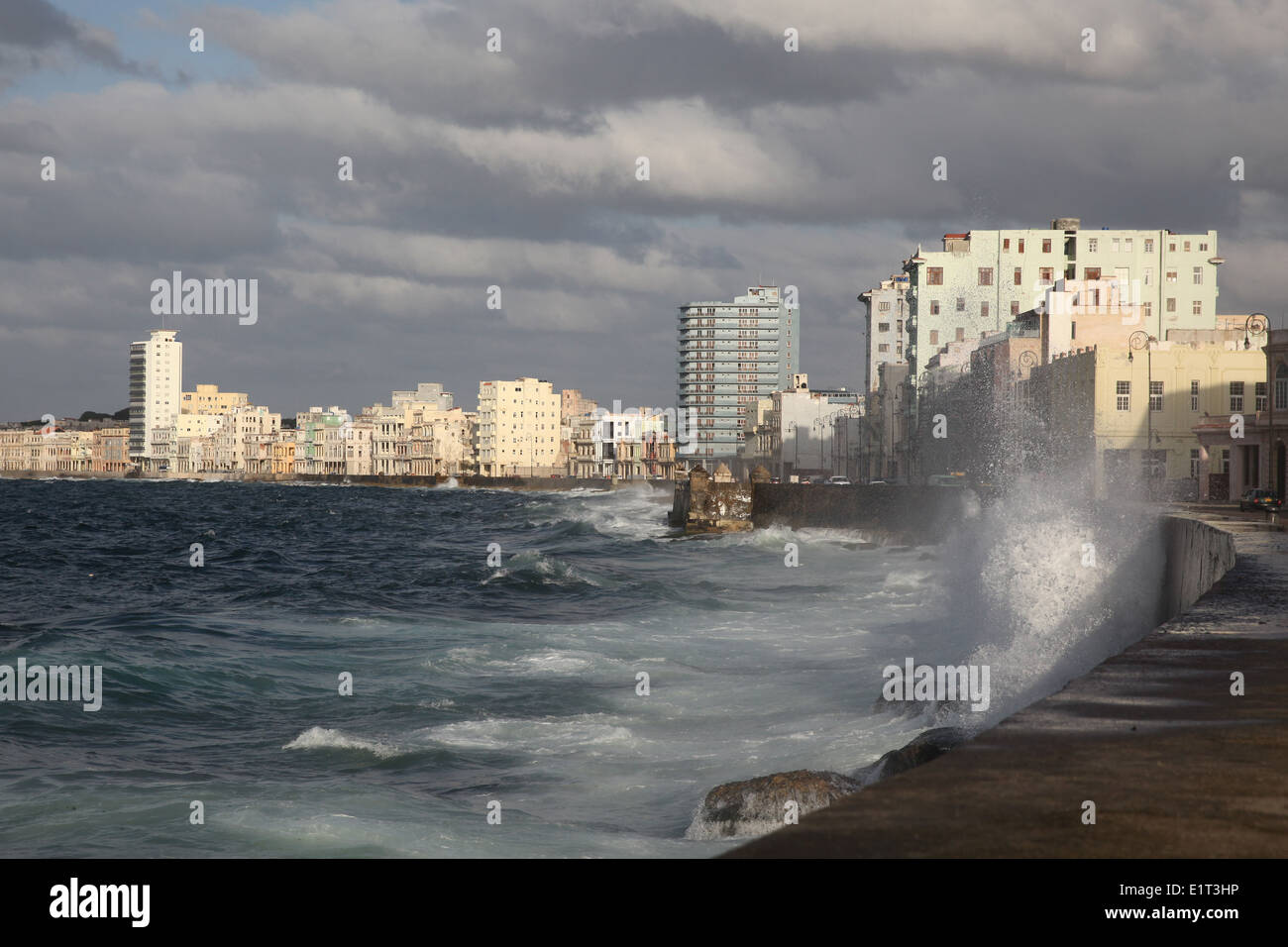 Ocean view of the city of Havana, Cuba Stock Photo - Alamy