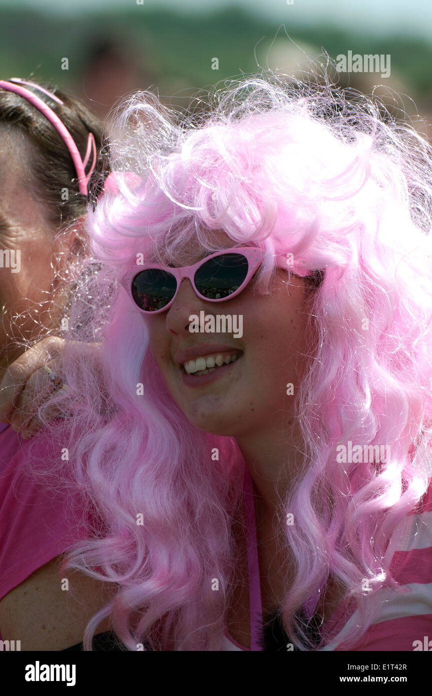 Pink wig event hi-res stock photography and images - Alamy